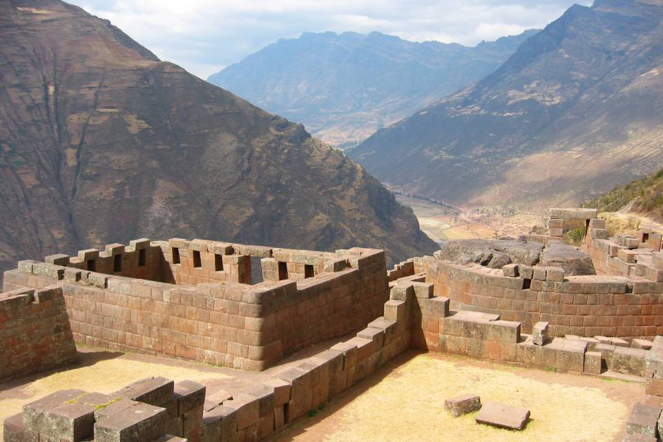 Intihuatana en Pisac: El Reloj Solar de los Incas